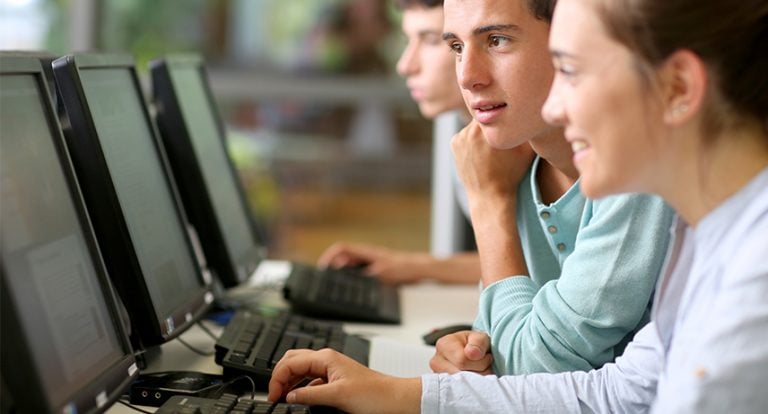 Articles for Art Students – STUDENT ART GUIDE